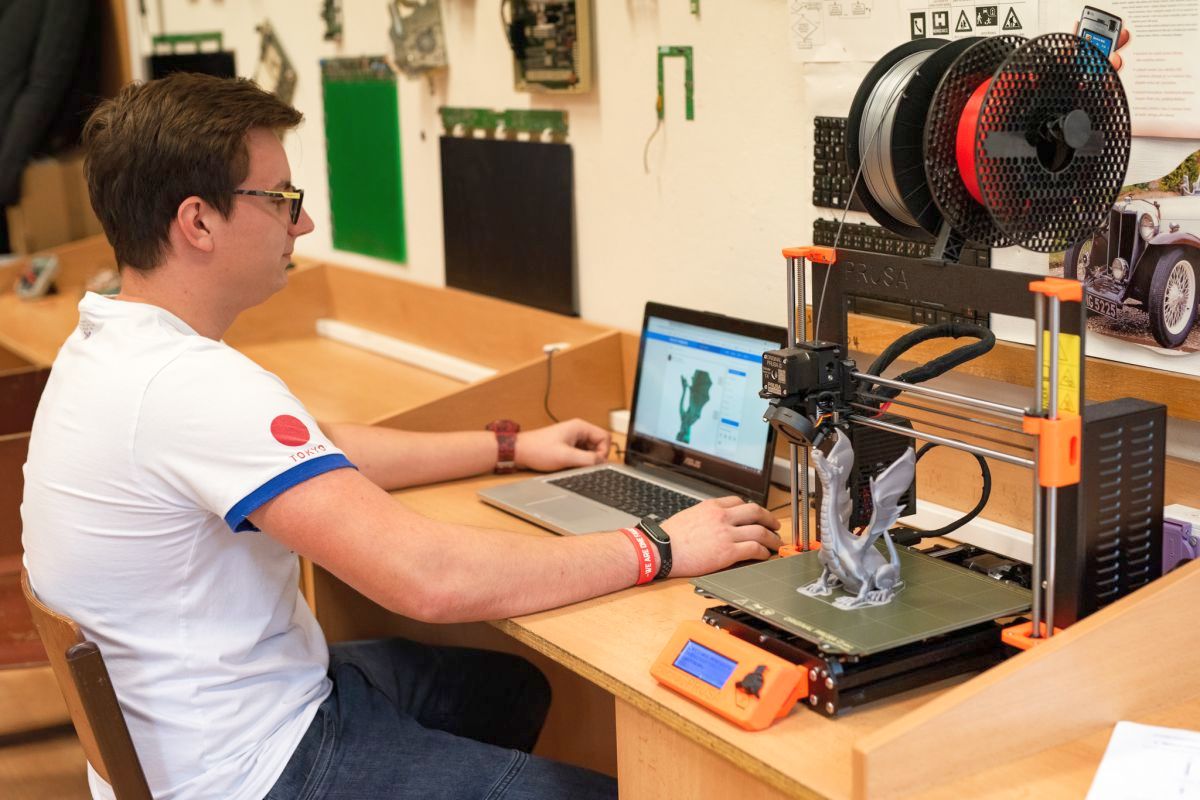 Obor: Autotronik 39-41-L/01 Střední odborná škola technická a zahradnická, Lovosice, příspěvková ...